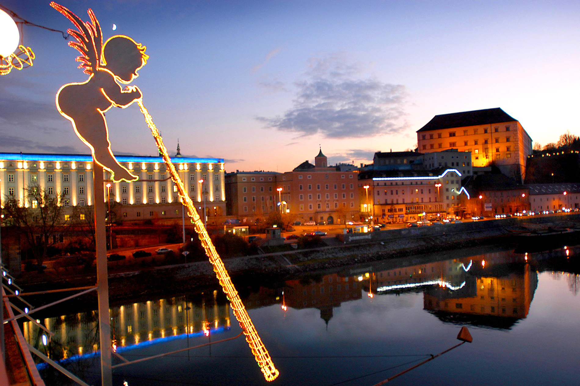 MS PRIMADONNA: Theaterfahrt Linz-Wien | Linz-Termine